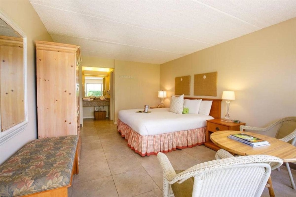 Hotel Rooms in Naples Florida | Naples Garden Inn