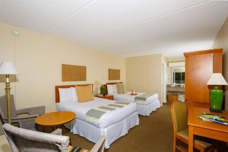 Hotel Rooms in Naples Florida | Naples Garden Inn